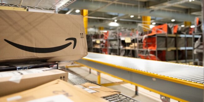 The Amazon Supply Chain: A Peek Behind the Scenes | Helium10